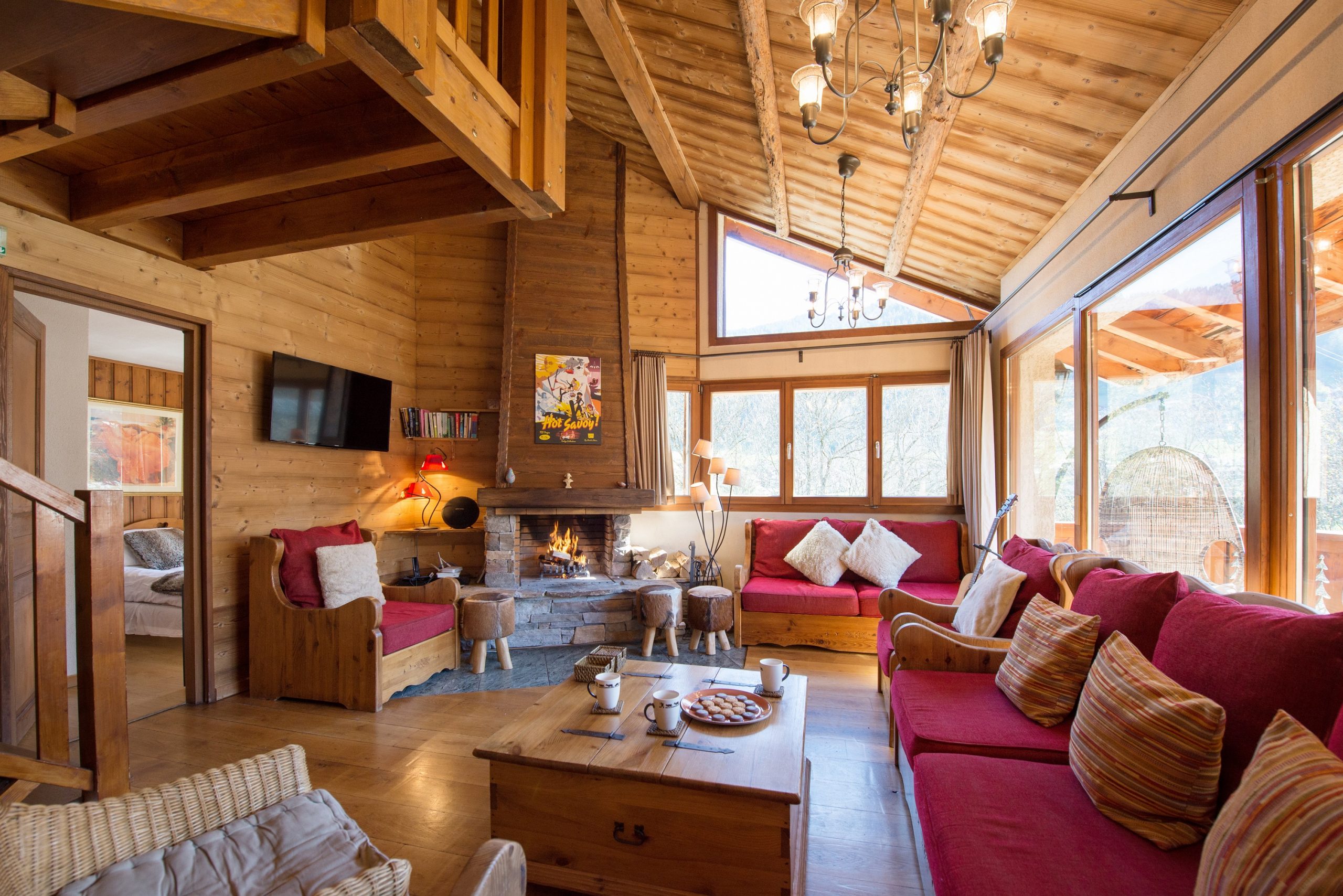 Chalet and Gallery - Morzine Barn